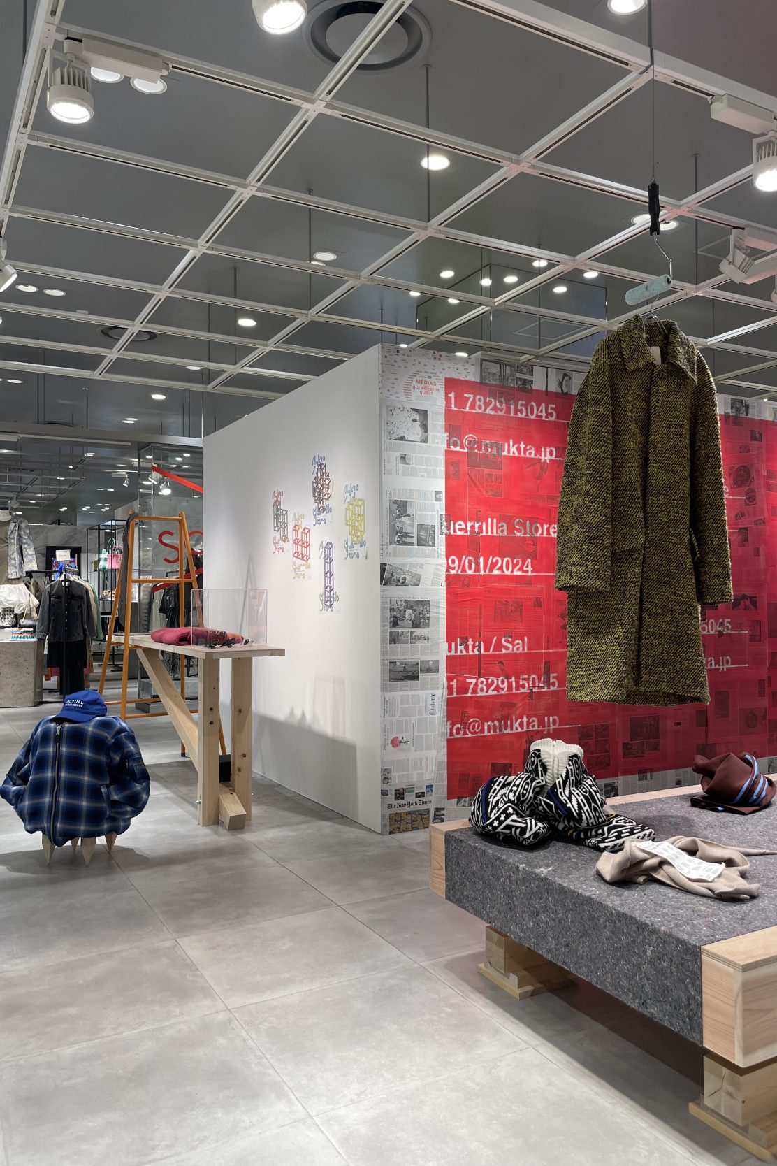 Mukta / Sal GUERRILLA STORE - KANADE INC.